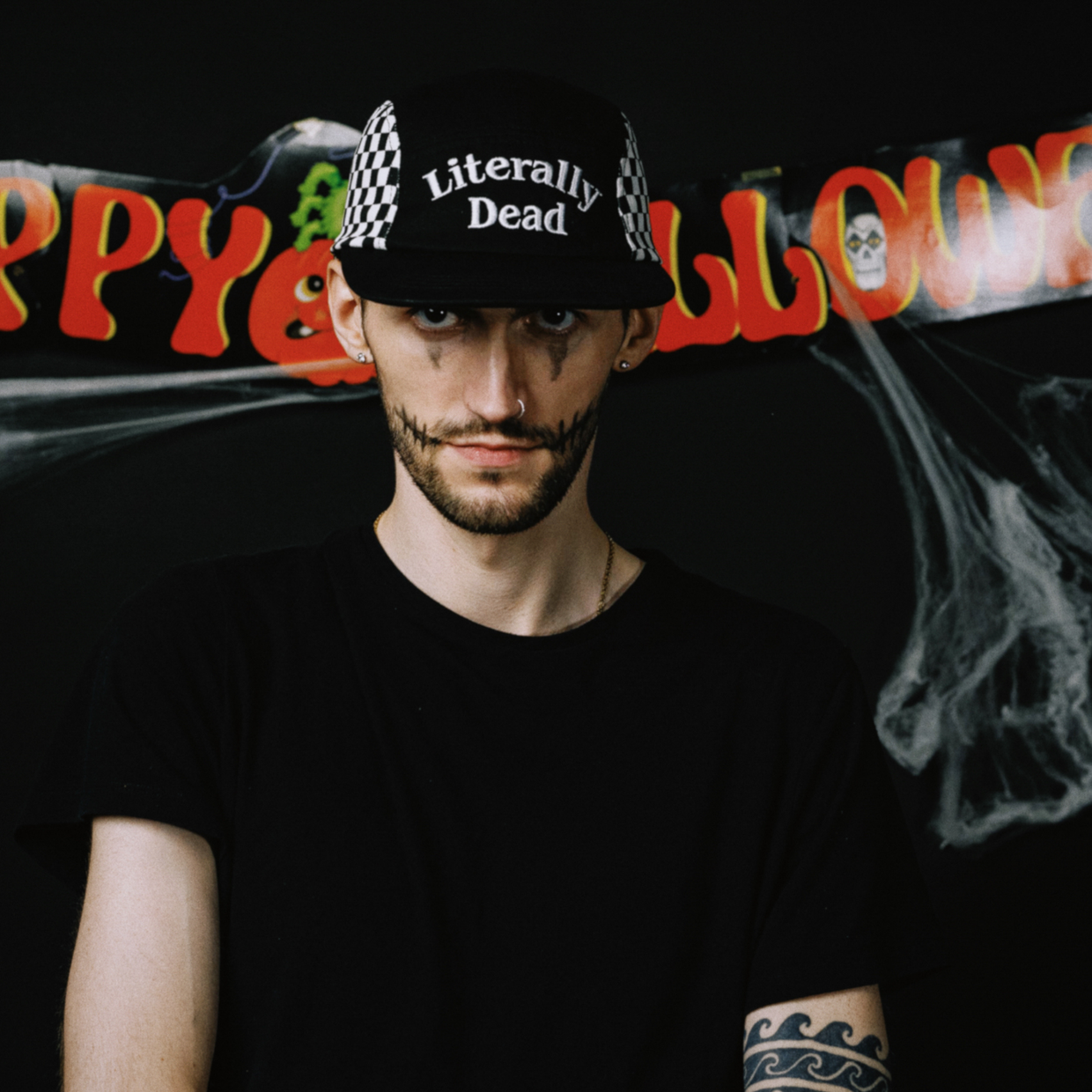 Literally Dead Hat - Cakeworthy