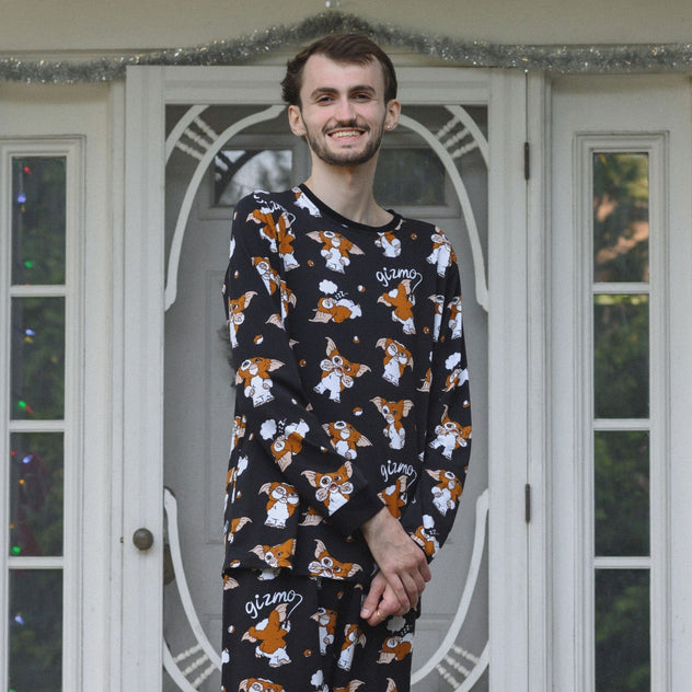 Sleepwear: Fandom and Disney Pajamas – Cakeworthy
